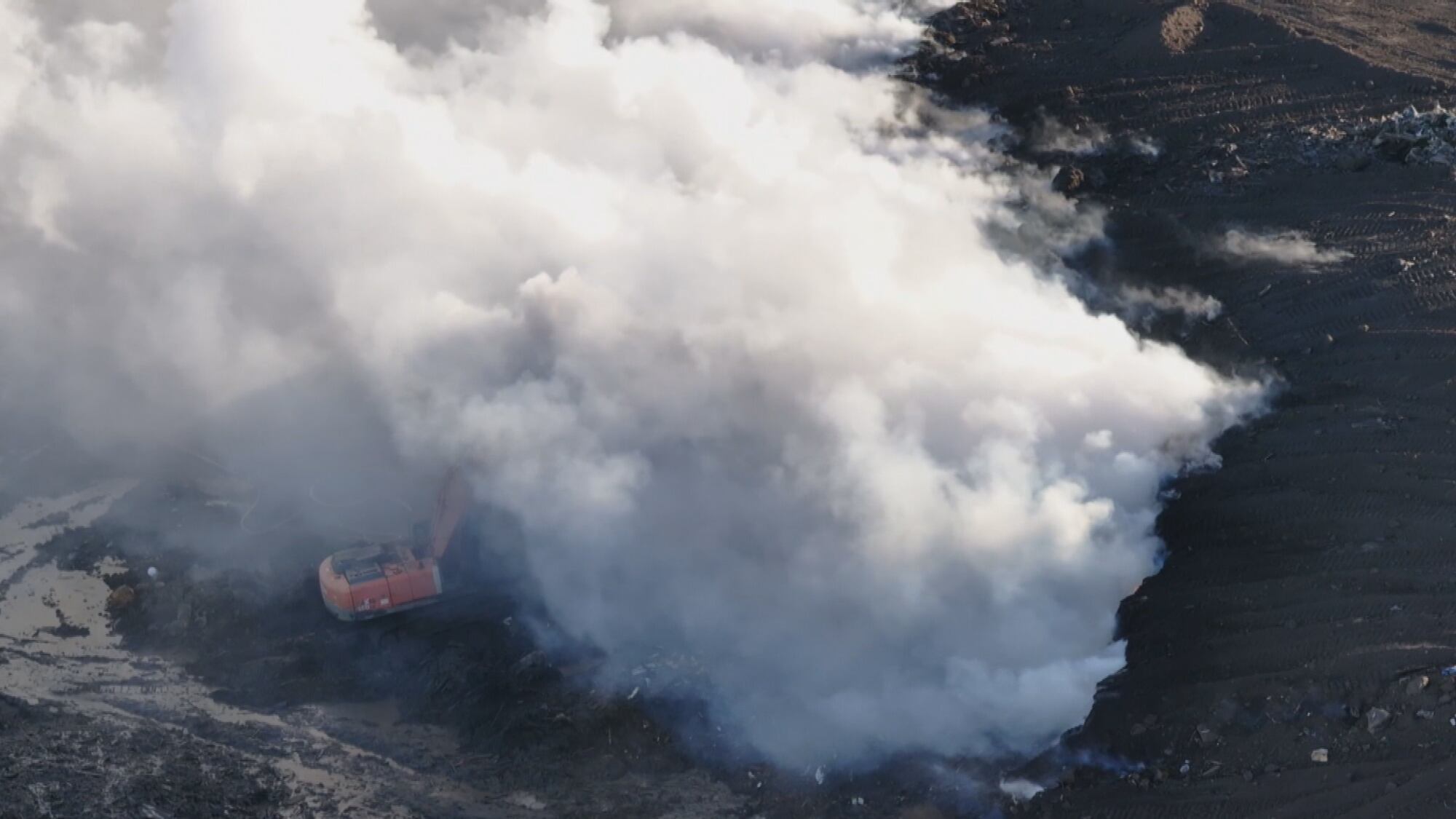Garbage dump fire near Edmonton: Day 4 – CTVNews