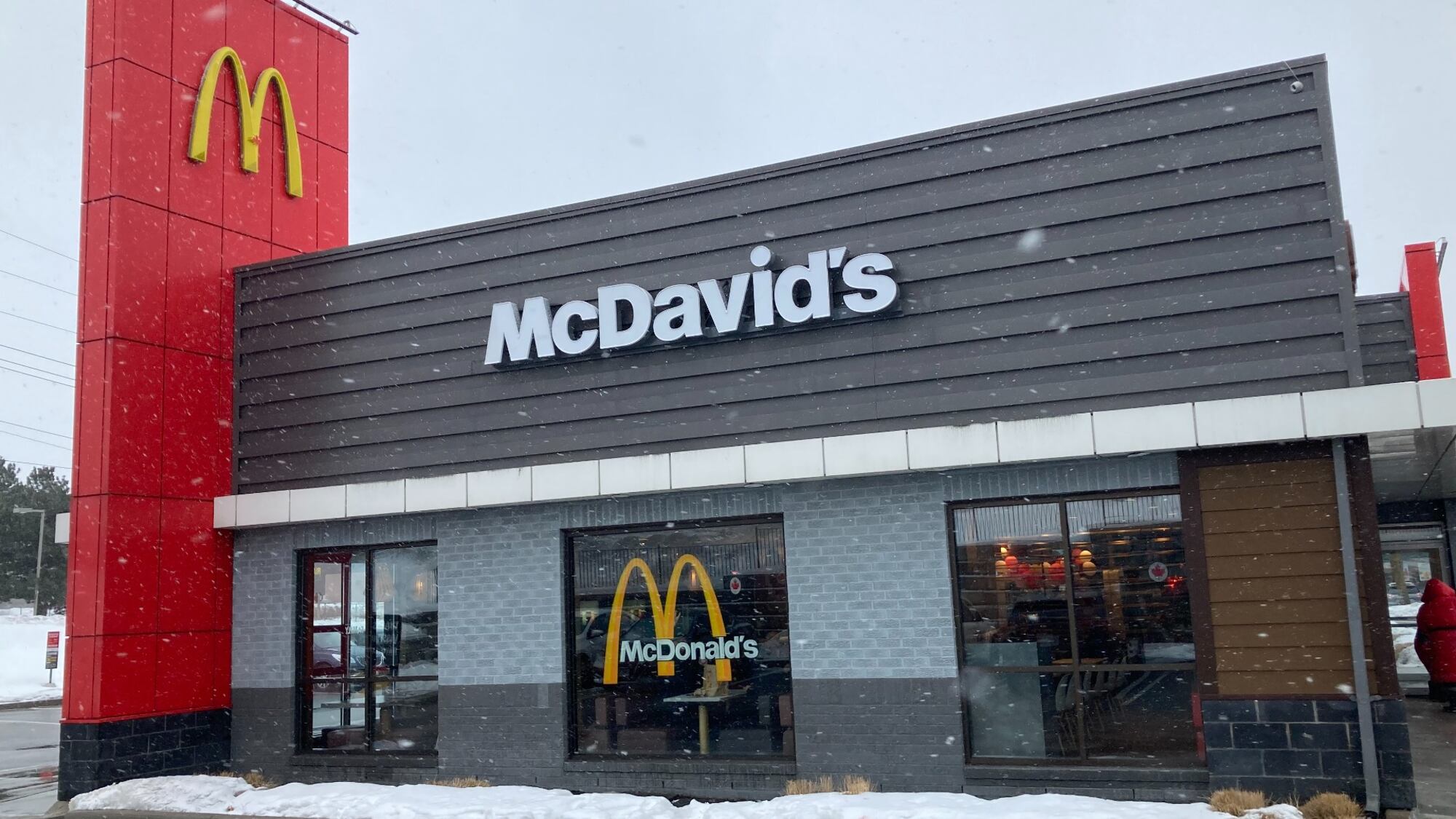 McDonald's renames Newmarket restaurant McDavid's – CTVNews