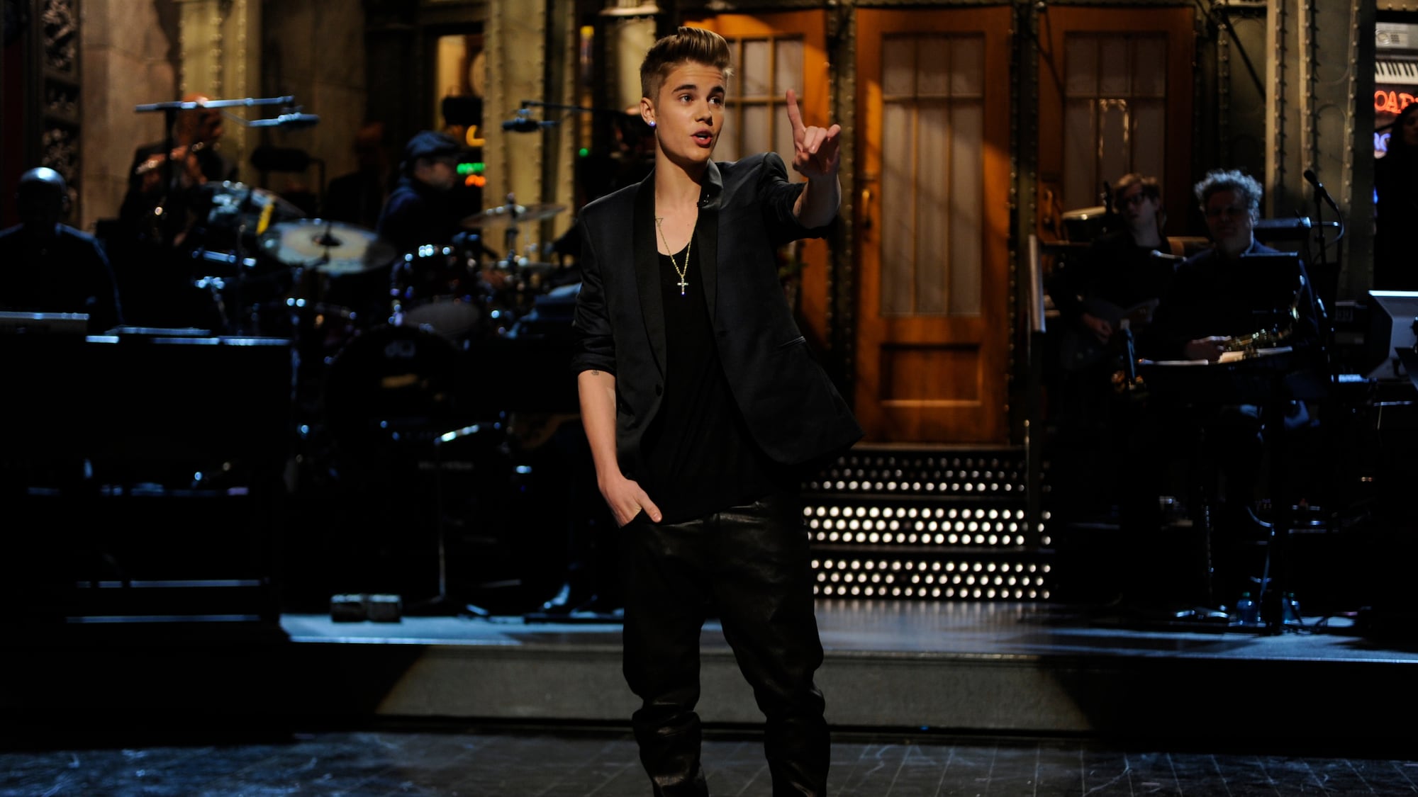 Saturday Night Live: Canadians who have joined the SNL cast or hosted ...