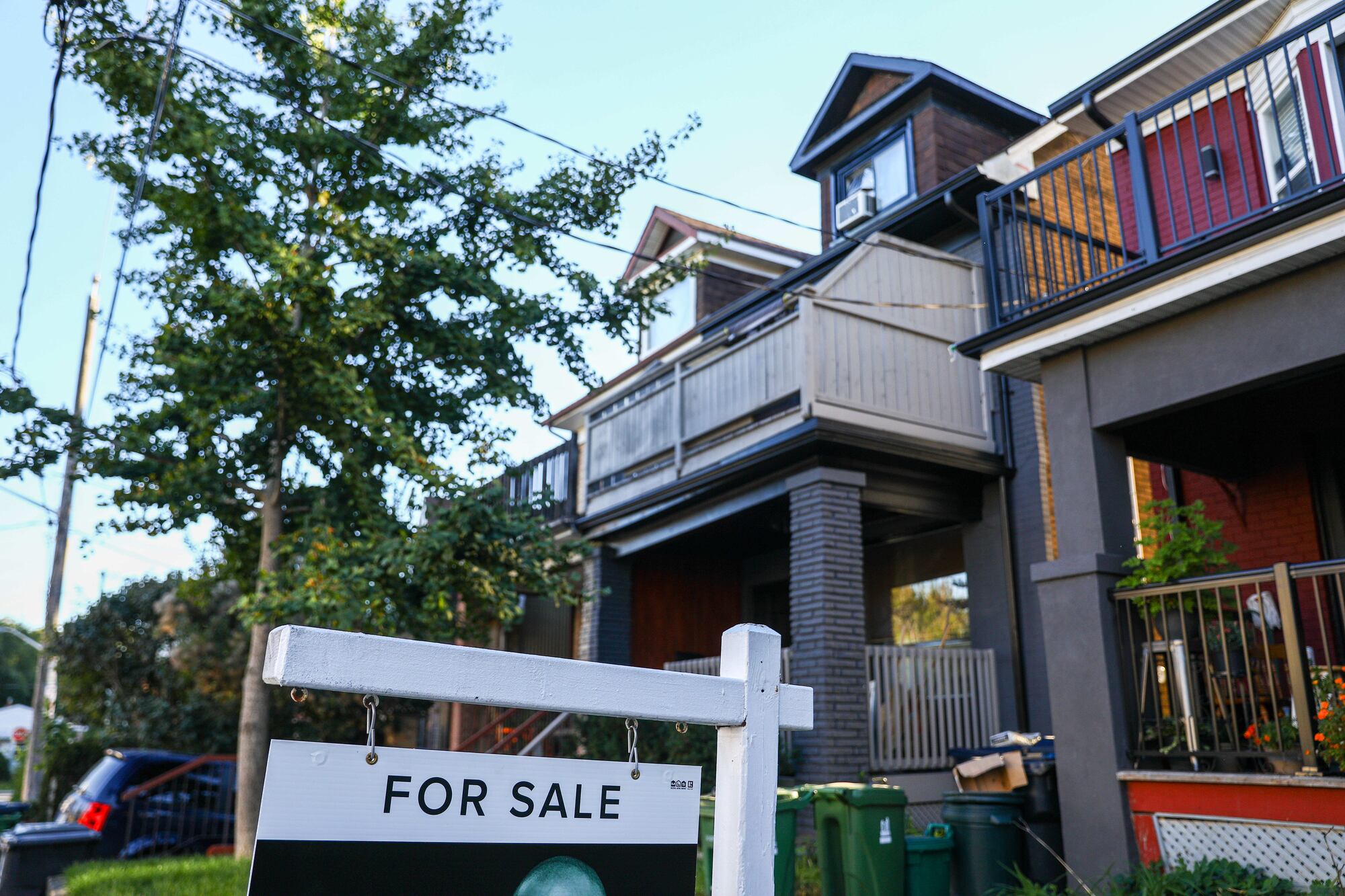 These Toronto-area neighbourhoods are now in 'underbidding territory ...