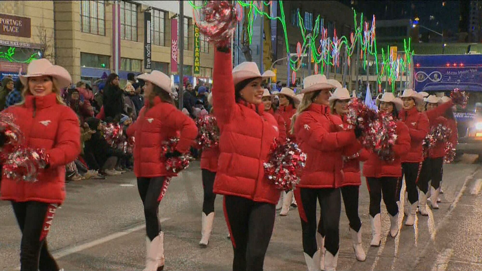 Manitoba Hydro Santa Claus Parade 2025 – CTVNews