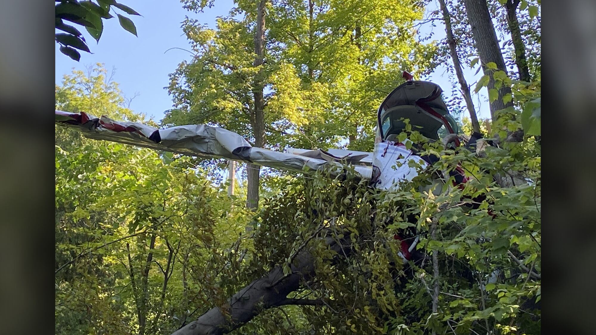 Small plane crash near Ottawa airport – CTVNews