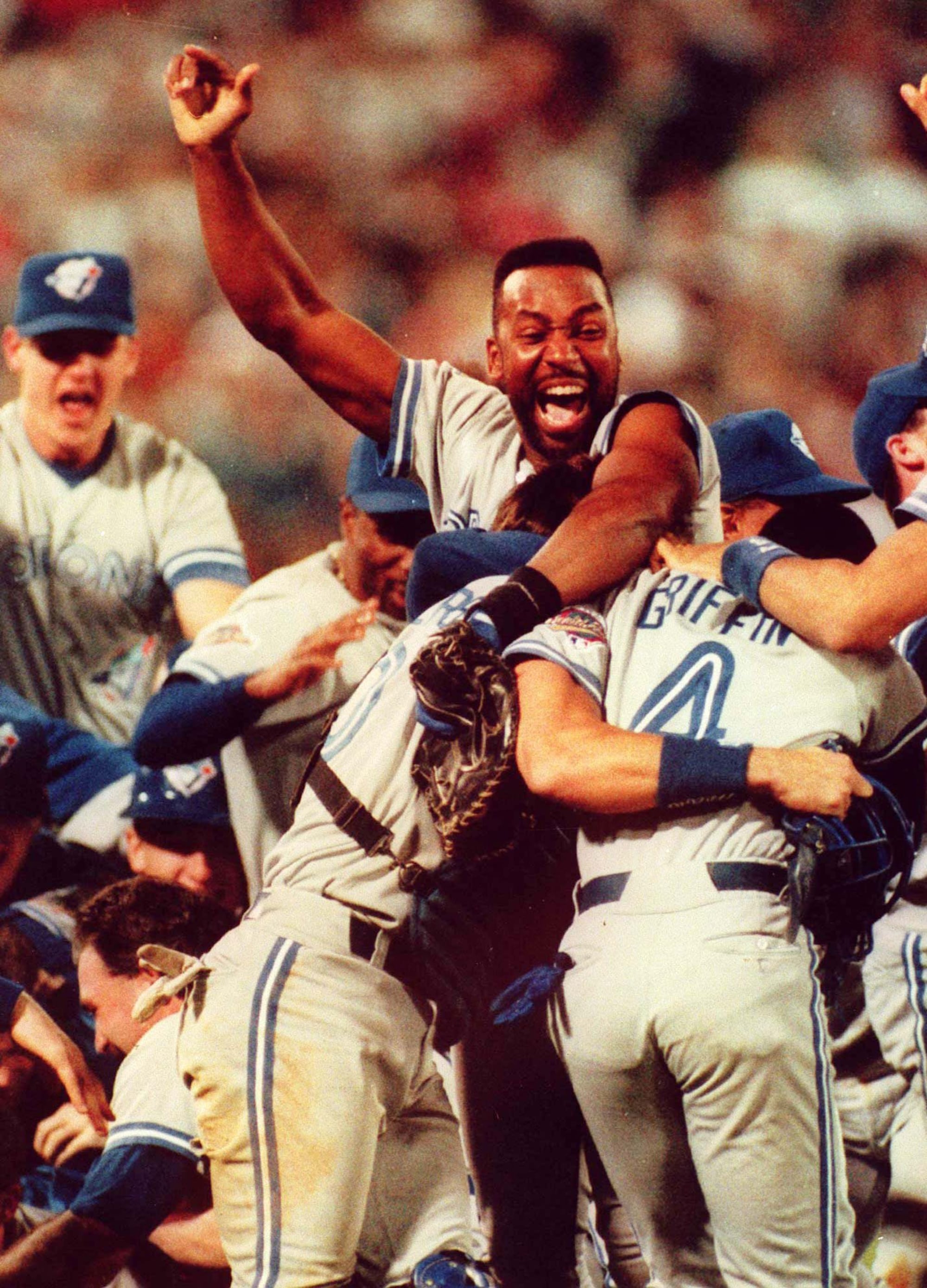 Highlights of Blue Jays' back-to-back World Series wins in 1992 and ...