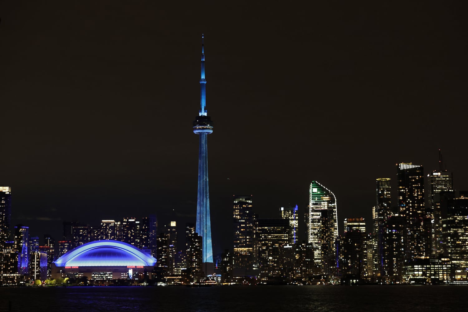 Drake’s ‘ICEMAN’ finale turned Toronto into a giant watch party. Here's ...