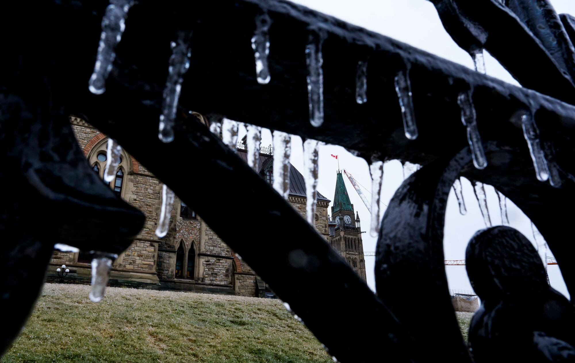 IN PHOTOS: Freezing rain in Ottawa – CTVNews