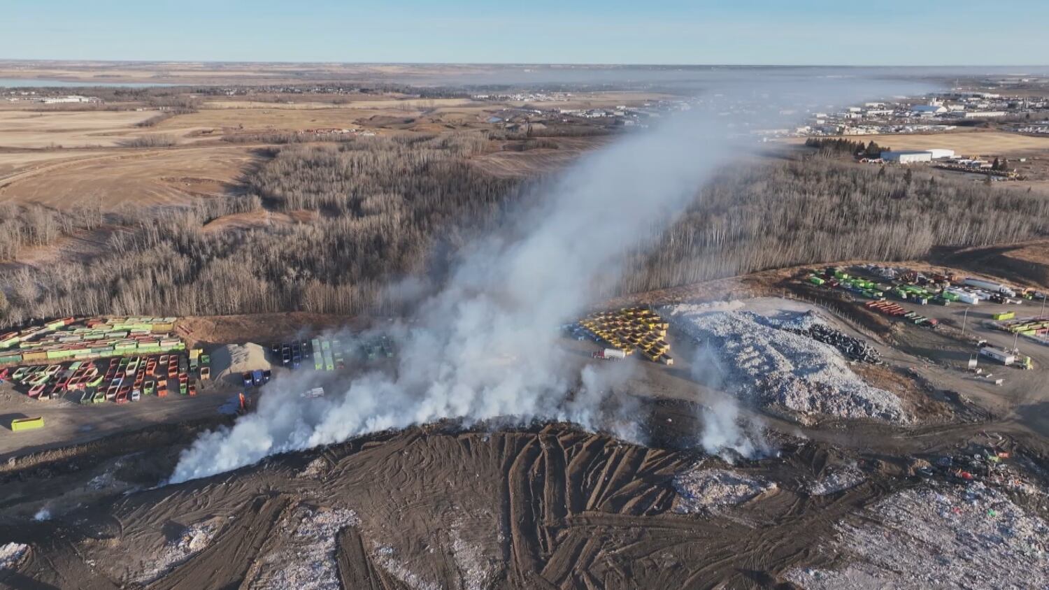 Garbage dump fire near Edmonton: Day 4 – CTVNews