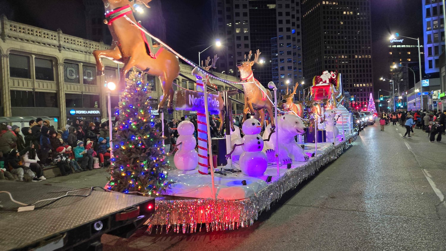 Manitoba Hydro Santa Claus Parade 2025 – CTVNews