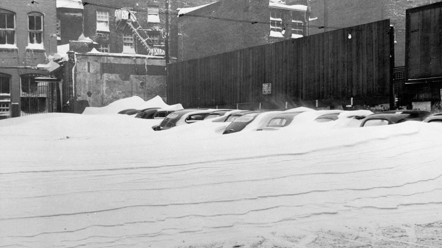 Toronto getting hit by major snowstorm. Here is a look back at Toronto ...