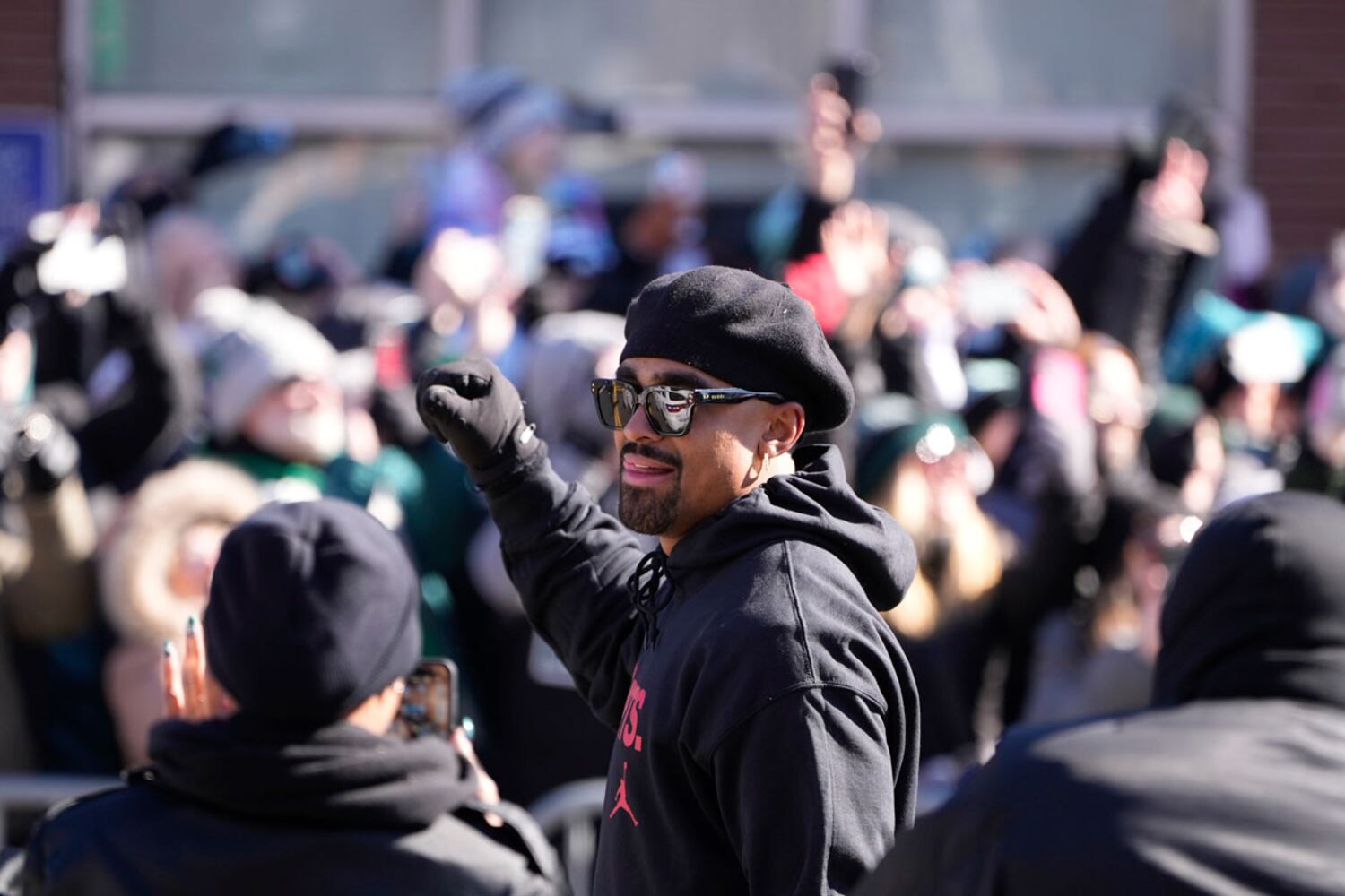 Fans flock the streets to celebrate the Philadelphia Eagles as Super ...