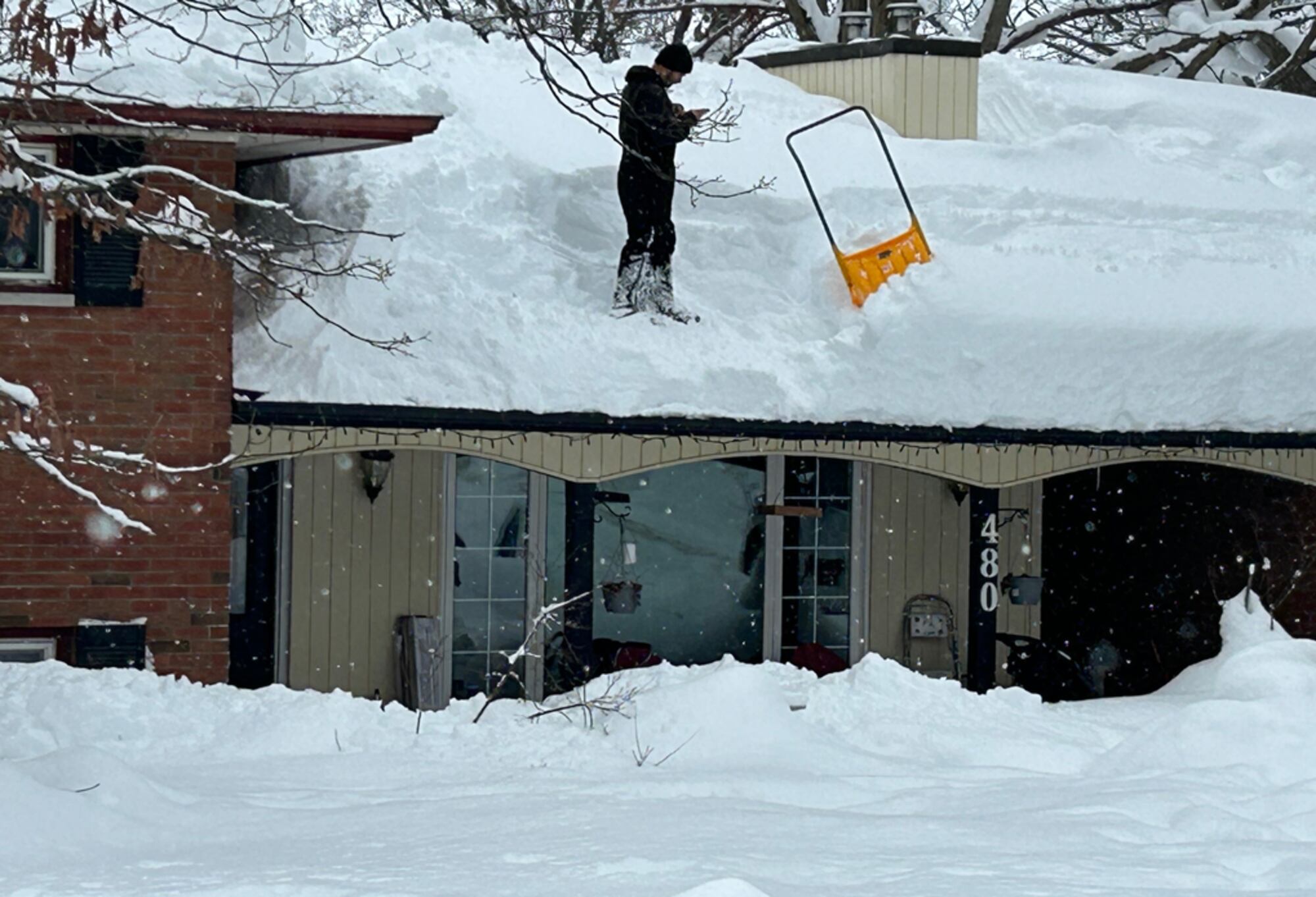 Snowstorm wreaks havoc in Simcoe Muskoka – CTVNews