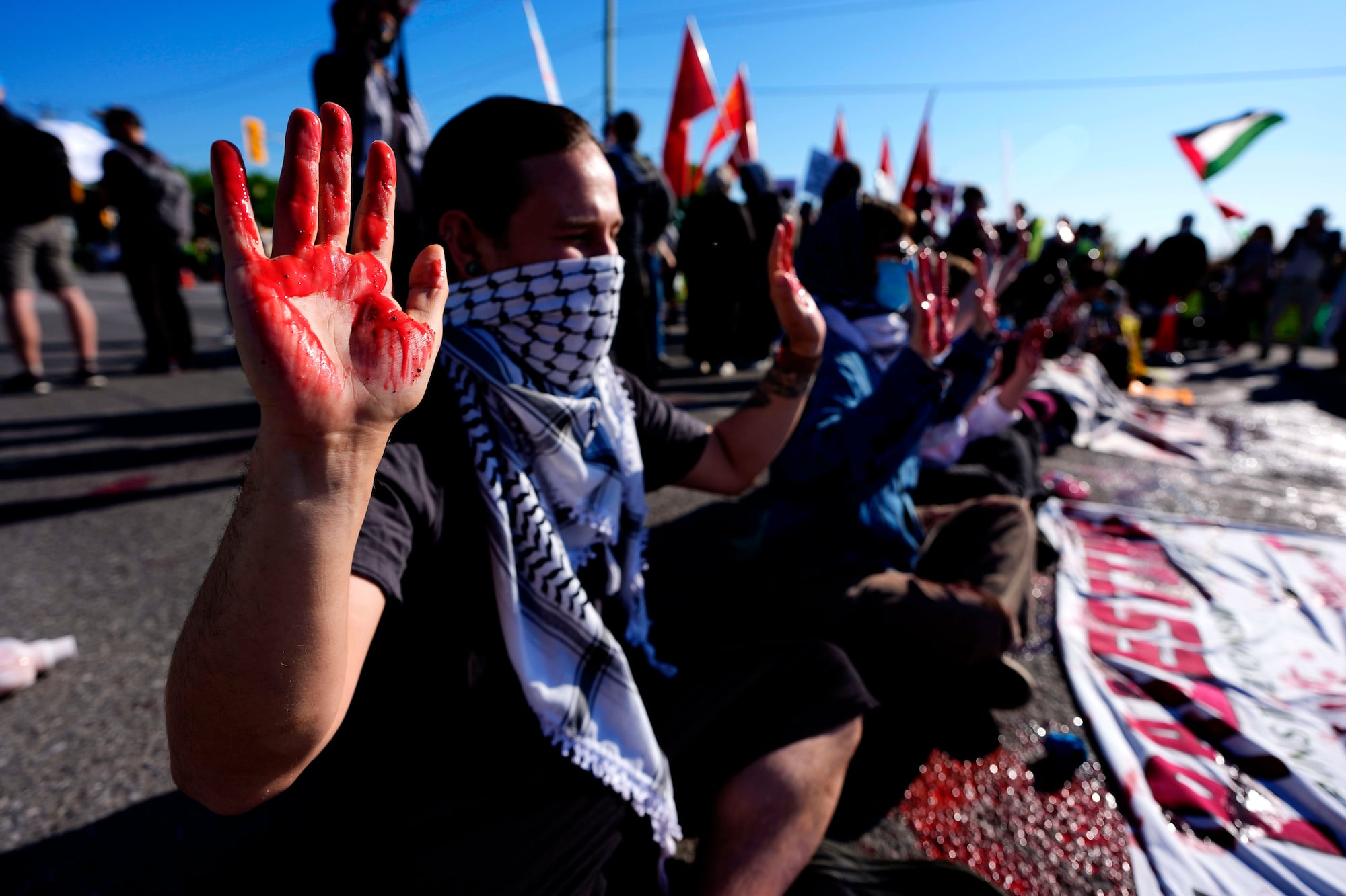 Scenes from the protest outside CANSEC – CTVNews