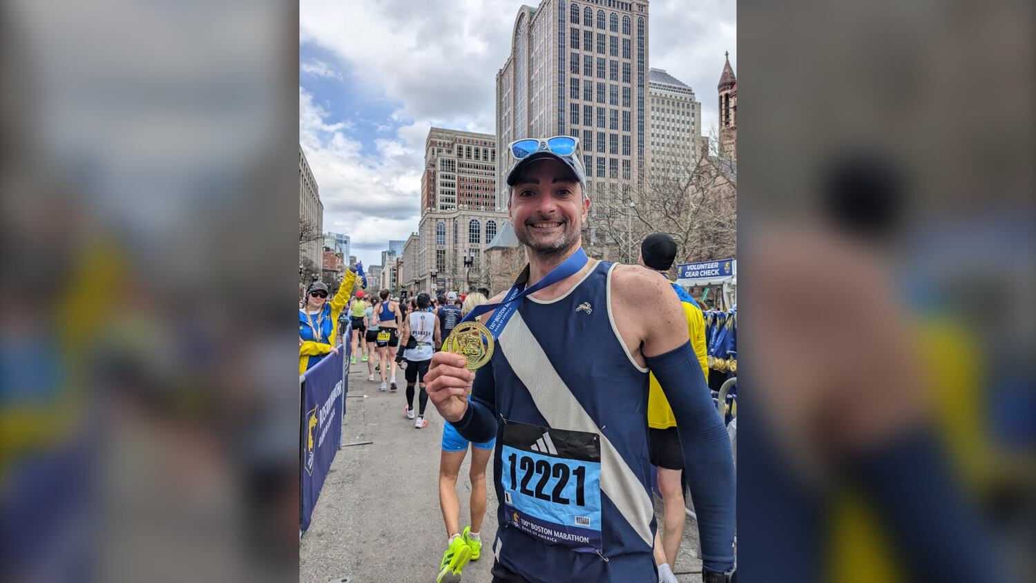Windsor, Ont. couple crosses Boston Marathon finish line hand-in-hand ...