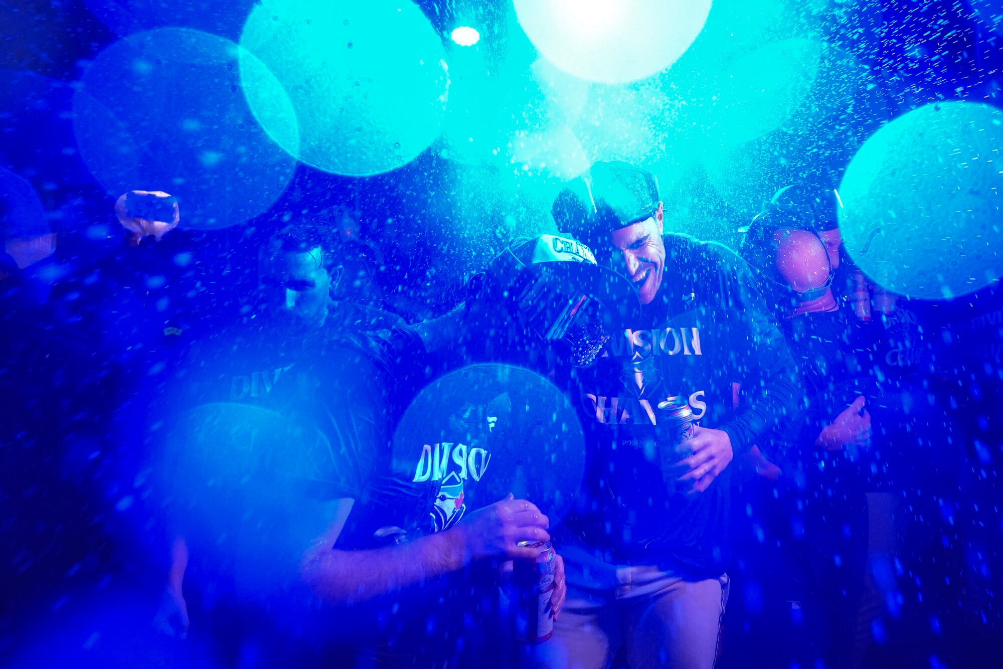Take a closer look at the Blue Jays champagne-soaked celebration after ...