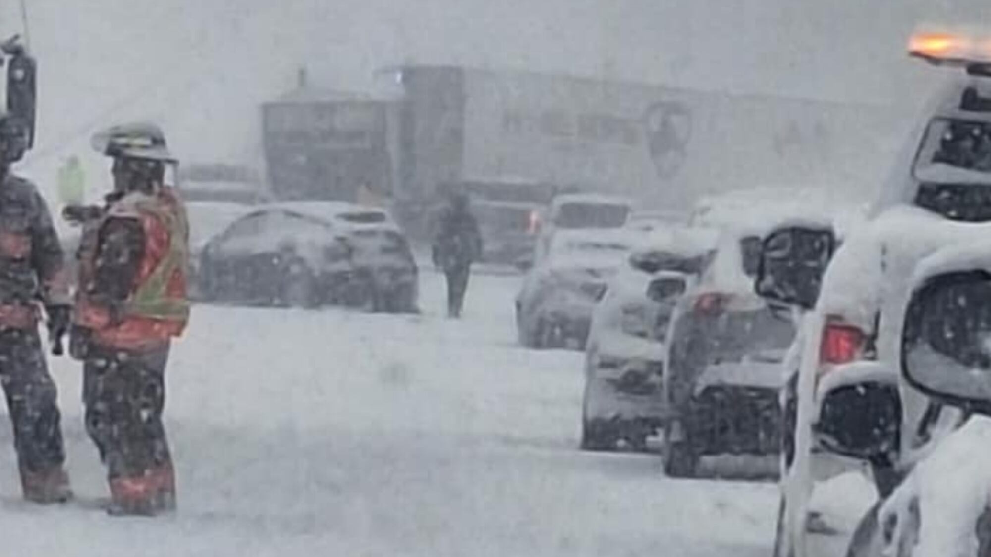 Snow squalls hammer Highway 11 – CTVNews
