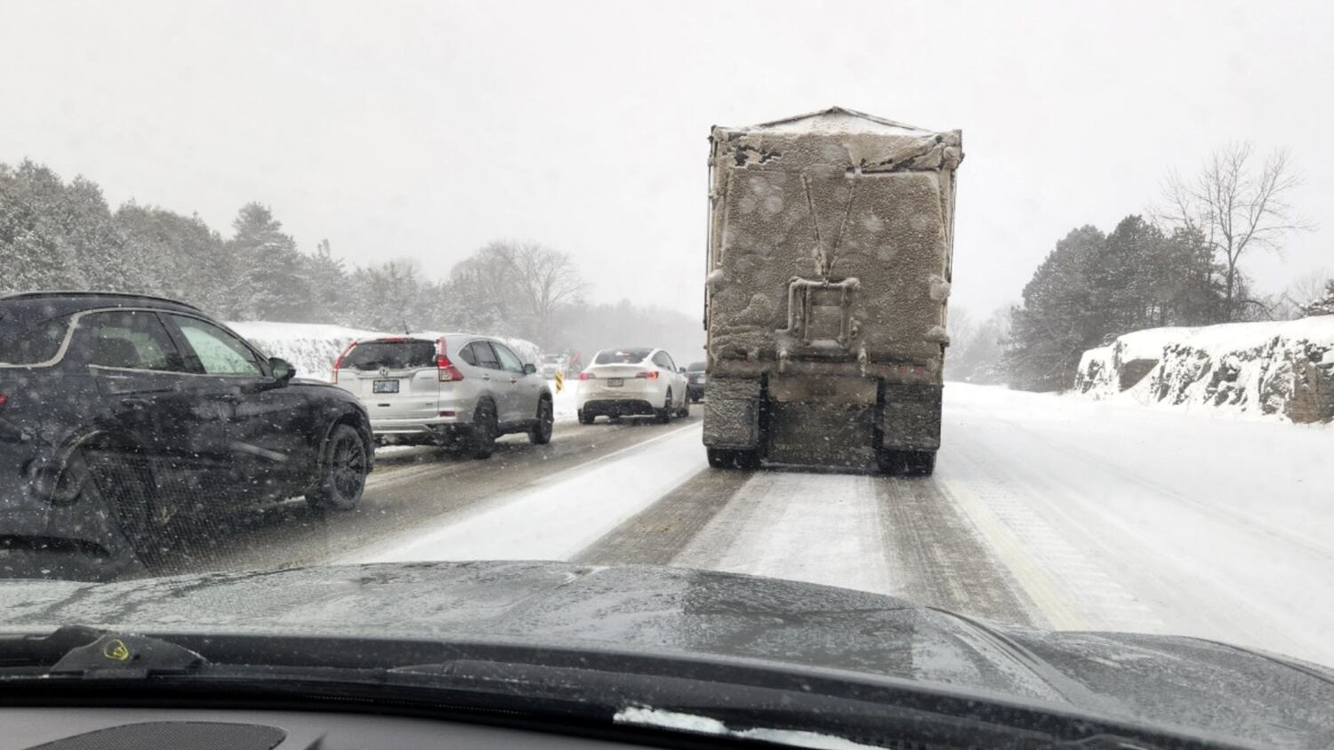 Collisions close Highway 401 in eastern Ontario – CTVNews
