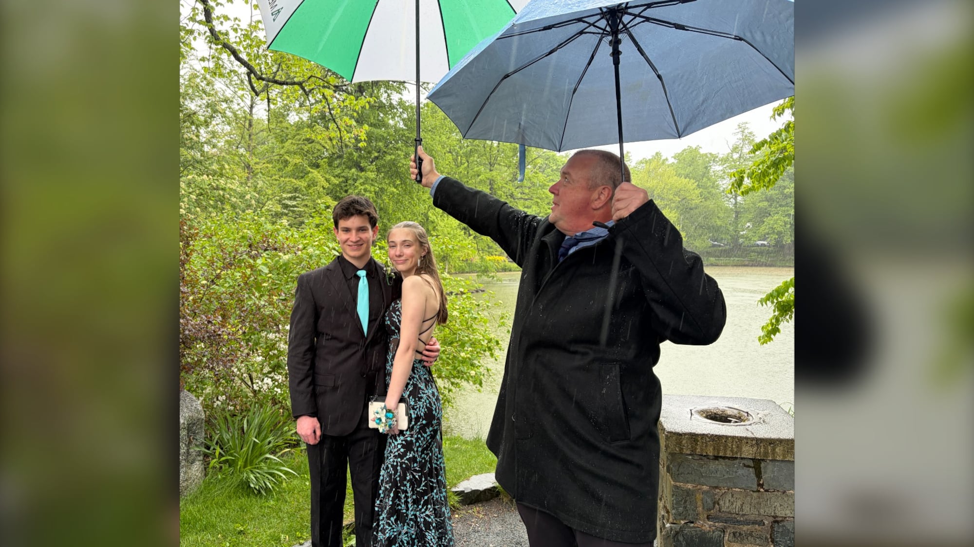 IN PICTURES: Prom at the Halifax Public Gardens – CTVNews
