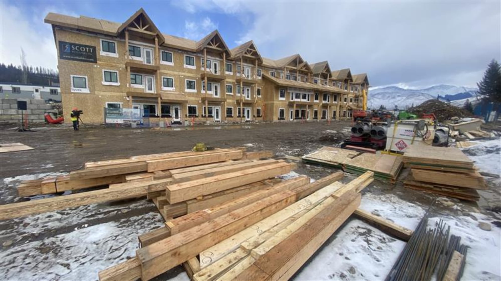 Jasper housing updates as town continues wildfire rebuild – CTVNews