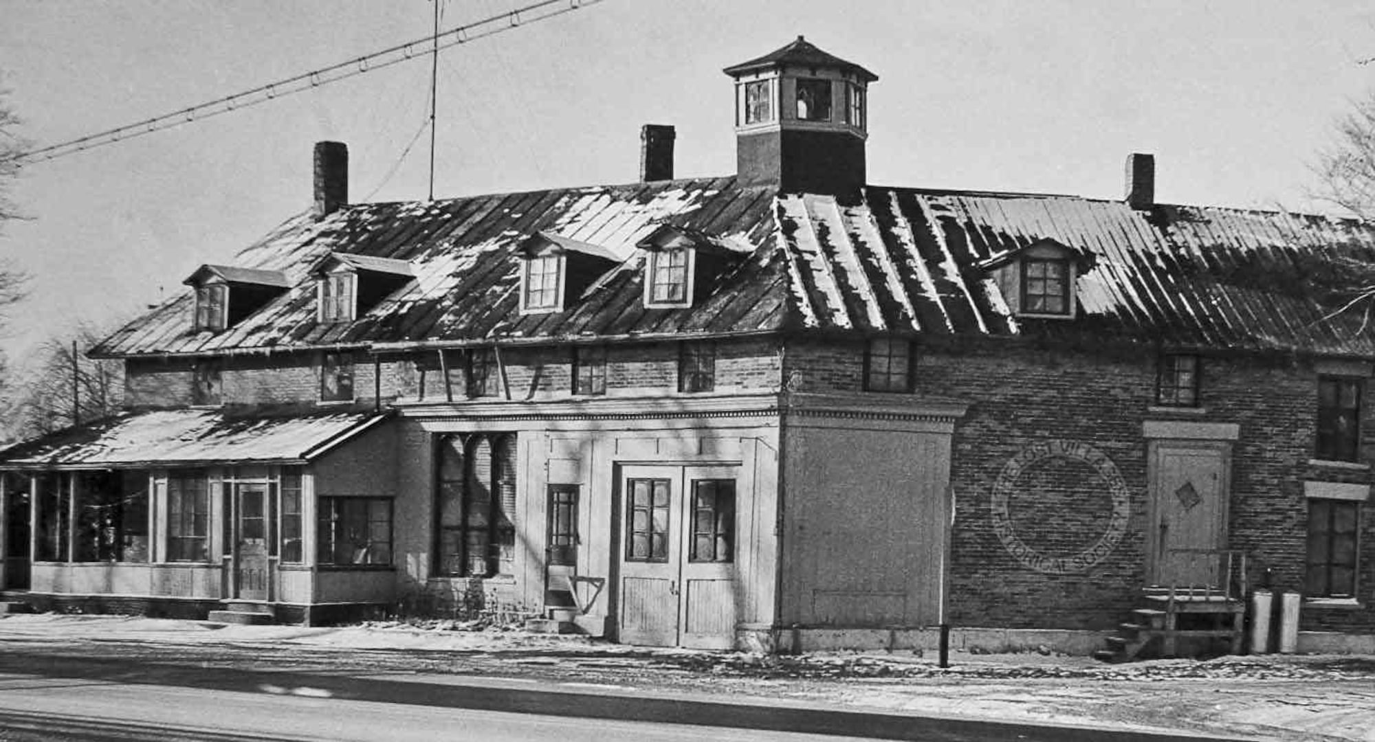 Ghost towns in Canada: Travel through time at these abandoned places ...